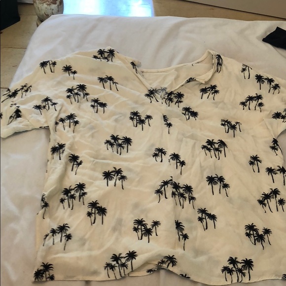 Tops | Palm Tree Tee | Poshmark